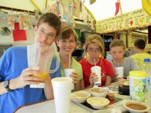 Healthy Travel Food – The Ultimate Packing Lists for Eating Right on a Trip